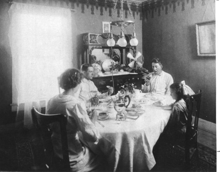 Topps Discount Department Store on Ridge Road - Town of Greece ...